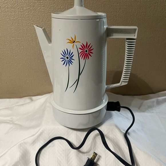 Regal | Kitchen | Vintage Regsl Poly Perk Electric Percolator | Poshmark